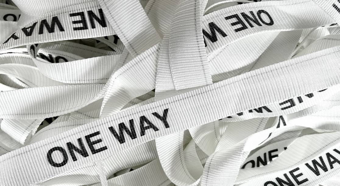 BENECA | ONE WAY SLINGS – Beneca